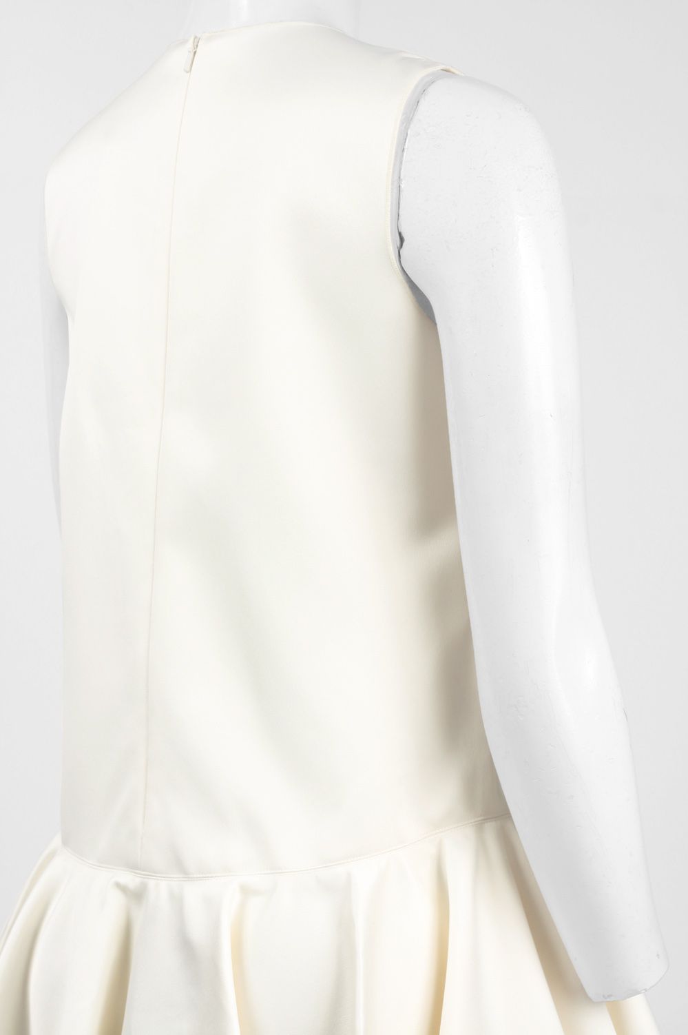 Cynthia Rowley Crew Neck Sleeveless Zipper Back Flutter Hem Satin Dress